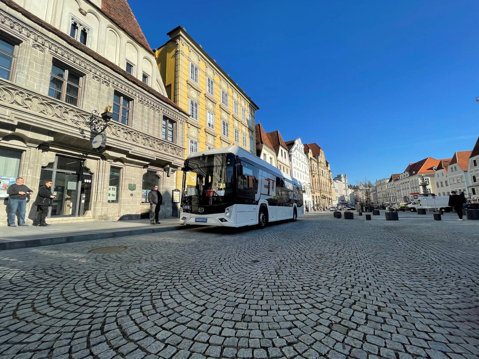 E-mobility - We are the Nordics leading EV expert | Shift E-Mobility